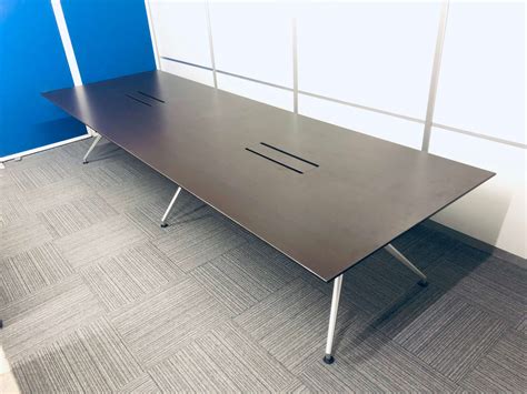 【中古】dd イトーキ Itoki ミーティングテーブル（会議机） 382265 中古オフィス家具ならオフィスバスターズ