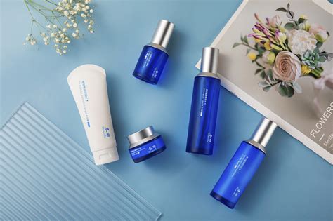 留念一下 精华油 水乳 护肤品组合什么的妙音摄影 站酷zcool