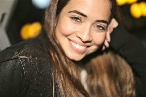 Sara Bahri Medium