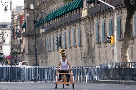 La Jornada Por Fiestas Patrias Restringen Acceso A Calles Del Centro