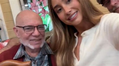 Pflegestufe Sex Im Seniorenheim Onlyfans Model Lily Phillips Beglückt ältesten Fan 82 Pflegestufe Sex Im Seniorenheim Onlyfans Model Lily Phillips Beglückt ältesten Fan 82