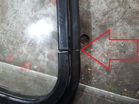 Сдвижные форточки — Lada 4x4 3D, 1985 года | тюнинг | DRIVE2