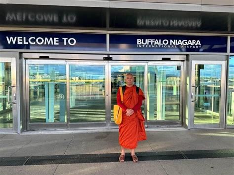 ရွှေဝါရောင်ဆရာတော်ဦးပညာဇောတကို ပုဒ်မ၃ခုဖြင့်အမှုဖွင့်ပြီး အင်းစိန်ထောင်သို့ပို့ Bur Mizzima Com