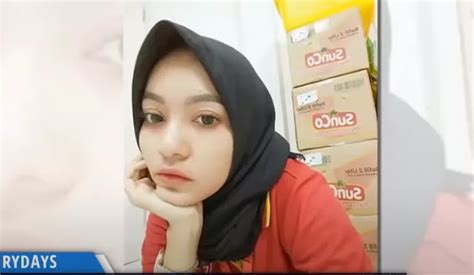 Kumpulan Kasir Cantik Minimarket Alfamart Dan Indomaret Bigvana