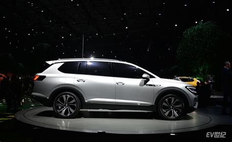 概念車idroomzz領銜 大眾suv之夜5款新車4款全球首發 每日頭條