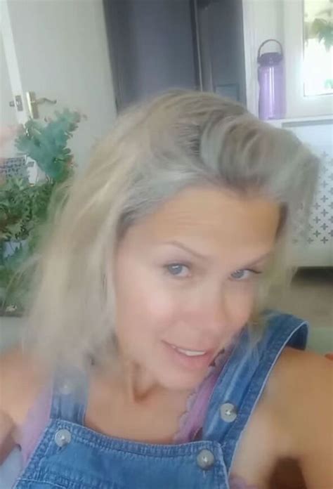 Ex Glamour Model Melinda Messenger Wows Fans As She Showcases Grey Hair Be Free Celebrity
