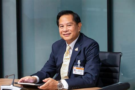 พีระพันธุ์ ยังไม่เคาะสัดส่วนโควต้ารมต ปัดตอบได้เก้าอี้กลาโหม พลังงาน อินโฟเควสท์