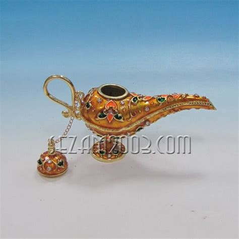 Лампата на Аладин лукс кутия за бижута от метал инкрустиран с камъни