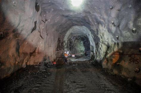 Монгол Улсын түүхэнд хамгийн том хөрөнгө оруулалт авсан төсөл болох “Оюу толгой” дотооддоо