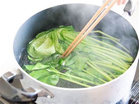 ほうれん草のゆで方 クックパッド料理の基本