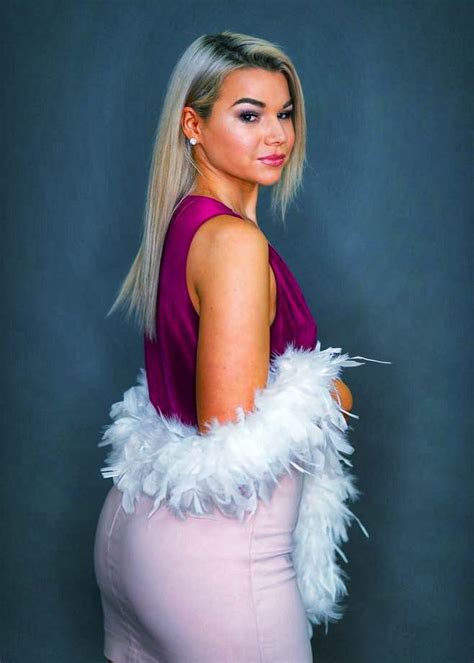 Gemma Parker - Wiki, Biography, Age, Height, Career, Photos, & more