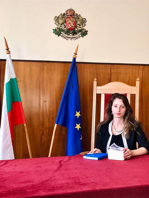 Указател за контакт