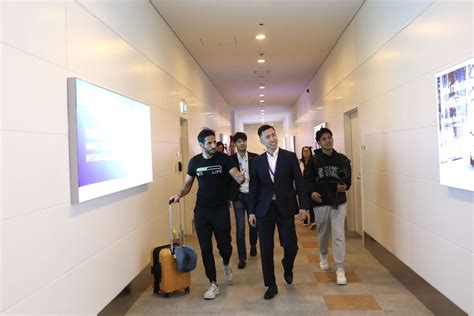 ЧИНГИС ХААН олон улсын нисэх буудалд Nuseir Yassin г угтан авлаа