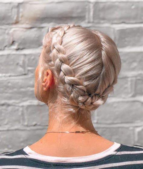 30 Stylish Braids For Short Hair To Try In 2023