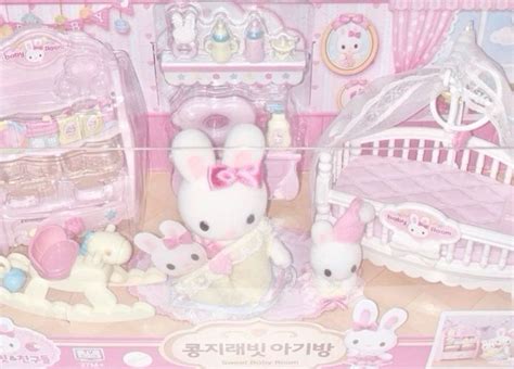 Pin By Ribbon ꒰ 🗝️🎼 ꒱ On Pins By You In 2024 Calico Critters Families