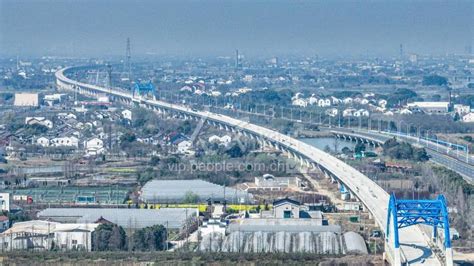 浙江湖州：沪苏湖铁路建设忙 人民图片网