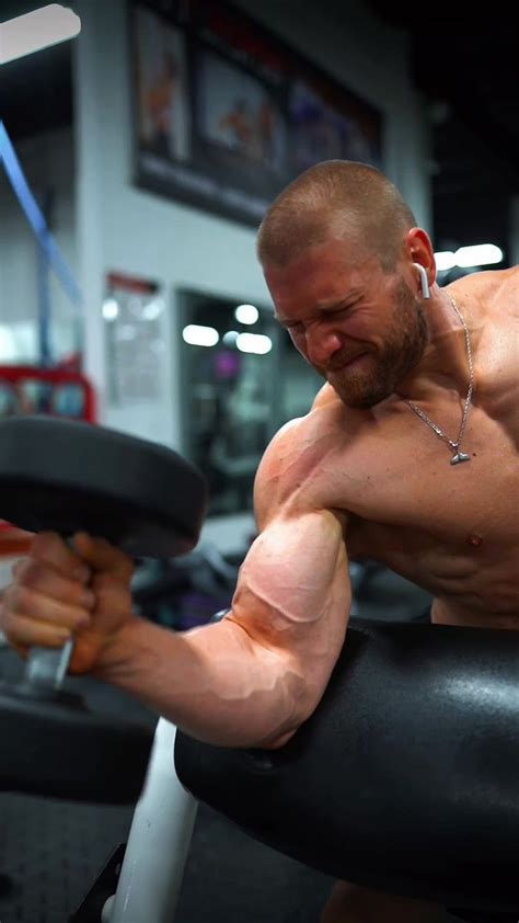 Maximize Muscle Growth ️ Train W Me On My App 📲 Link In Comments And Bio