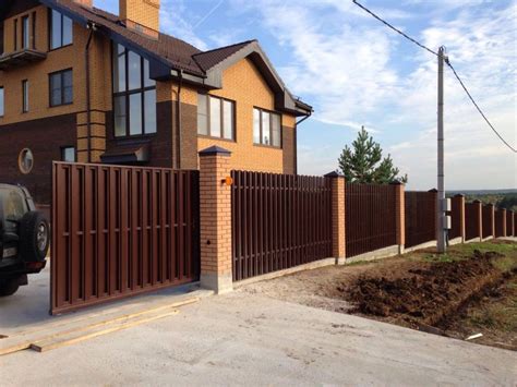 Колпаки на кирпичные столбы забора, купить металлические колпаки