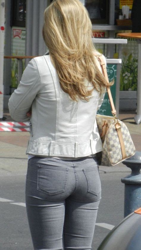 Skinny Jeans Ass Voyeur