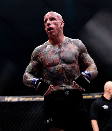 Unified The Og 🇨🇦 Tim Shady Smith Hunts For Win Number 🔟 In The Unifiedmma Cage Vs 🇨🇦 Pat