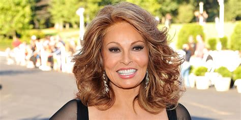 Raquel Welch Plastic Surgery Raquel Welch Looking Fabulous At 70 Dr
