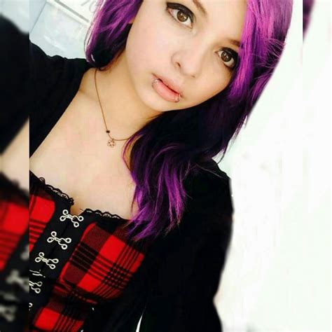 Sam Biersack Pack Packs De Chicas Lindas
