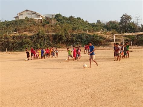 အမ်းမြို့၌ မြို့မ အားကစားကွင်း၌နွေရာသီ လူငယ်အားကစားသင်တန်းများ ဖွင့်လှစ်ပို့ချပေး