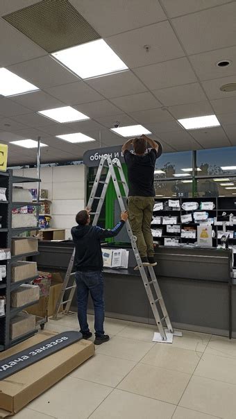 Установка навигационных табличек в Детском Мире ПРМ БашАльфаПринт Мастерская Печати и