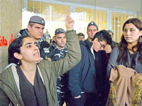 لبنان تشكيل حكومة دياب يتعقد والدولار بـ 2400 ليرة جريدة الجريدة
