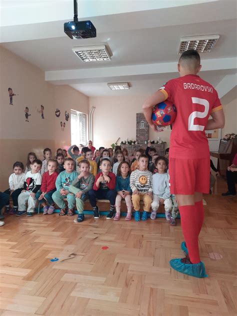 Дружење со нашиот репрезентативец Владица Брдаровски објект Н Н