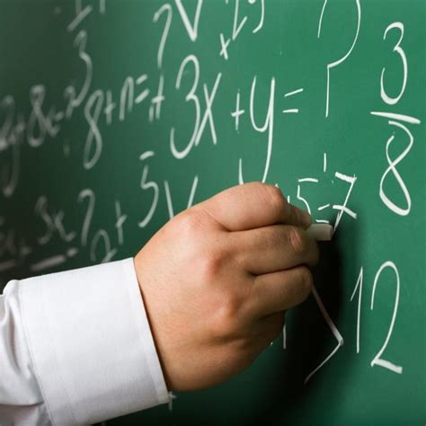 ՀԱՊՀ Երևանի ավագ դպրոցի 2022 2023 ուստարվա 10 12 րդ դասարանների երկրորդ