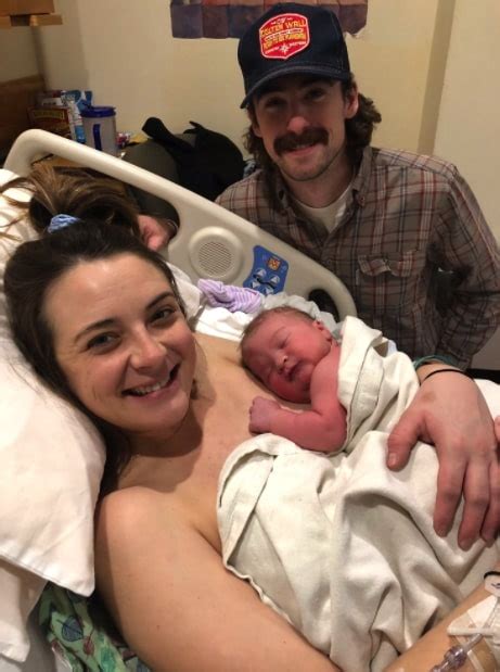 Ryan Blaney Girlfriend Sister Nascar Net Worth 2020 Wiki