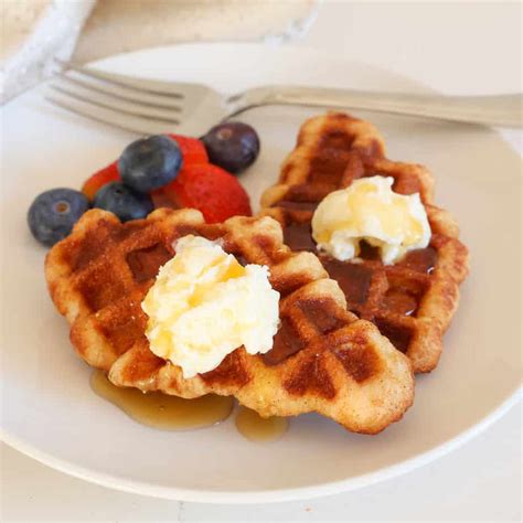 13 Quick And Delicious Croffle Recipes For Any Time Cooktiva