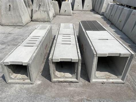 รางระบายน้ำคอนกรีตสำเร็จรูปพร บริษัท ท่อปูนบางปลากด จำกัด