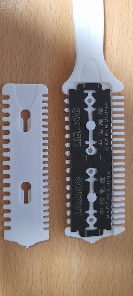 새 흰색 머리 커트 전용 빗 미용 면도칼 이발 다듬기 세컨웨어헬로마켓