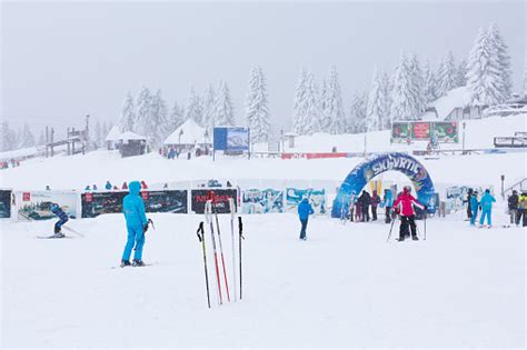 파노라마 스키 리조트 Kopaonik 벨그라드발 스키어인 리프트 산 건물 외관에 대한 스톡 사진 및 기타 이미지 건물 외관 건축물 걷기 Istock
