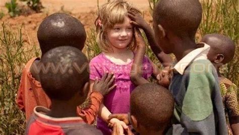 الجنس في عيون الأطفال