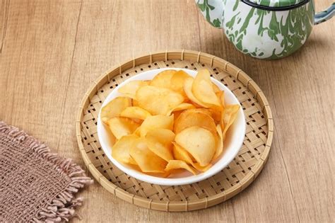 Premium Photo Keripik Singkong Keju Or Cheese Cassava Chips Indonesian Traditional Snack