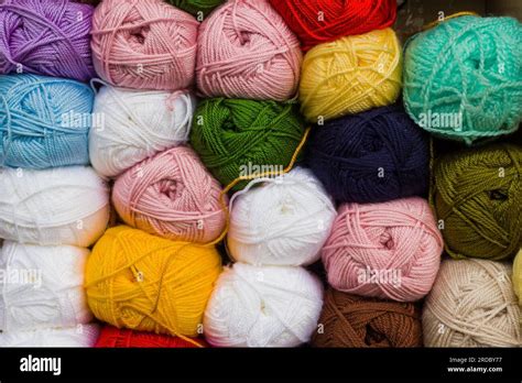 Fulled Frame Hi Res Stock Photography And Images Alamy