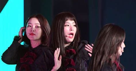 [사진]레드벨벳 슬기 우아한 긴 생머리