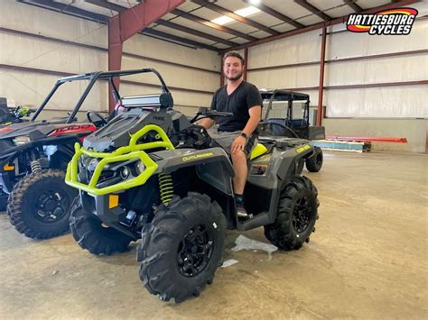 2022 Can Am Outlander 650 Xmr