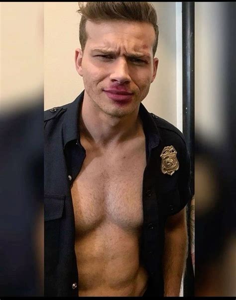 Pin On Oliver Stark