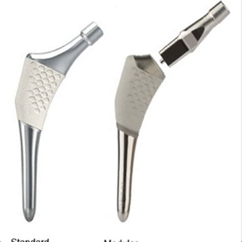Femoral Offset Fo Is The Distance Between The Longitudinal Axis Of Download Scientific