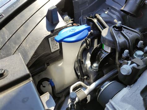 Воронка для заливки омывайки — KIA Rio (4G), 1,6 л, 2021 года | тюнинг ...