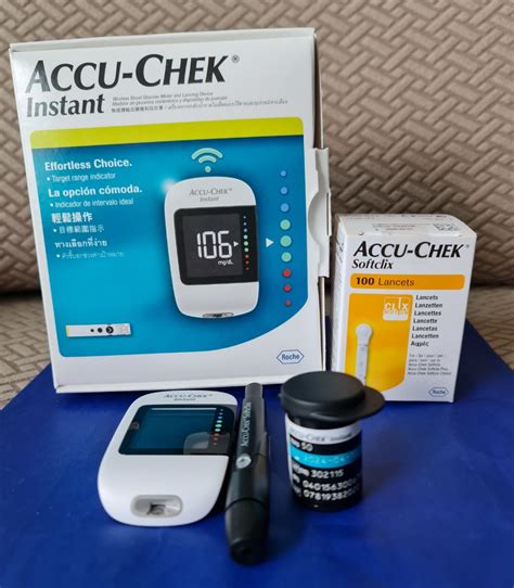 Accu Chek Complete Set Health And Nutrition Health Monitors And Weighing Scales On Carousell