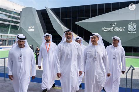 Idex On Twitter Rt Admediaoffice ورافق سموّه خلال هذه الزيارة كل من