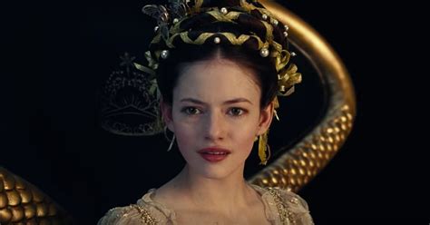 Why Clara In ‘the Nutcracker And The Four Realms Is The Disney Princess We Desperately Need