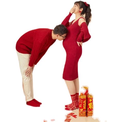 孕妇照服装新年红色毛衣情侣夫妻照影楼孕妈艺术照摄影拍照衣服 虎窝淘