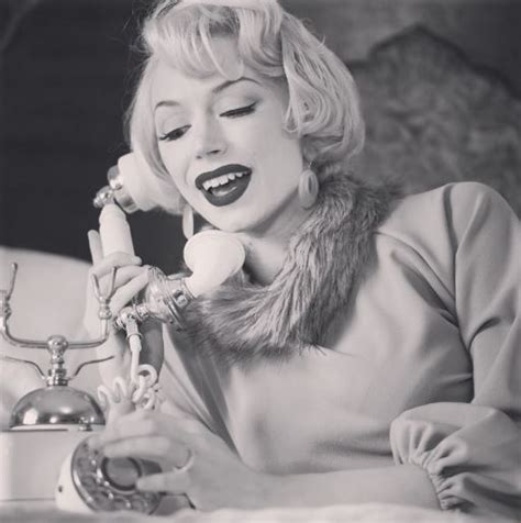 Pinup Pixie Wiki Biography Age Husband Parents Ethnicity Net Worth Height More