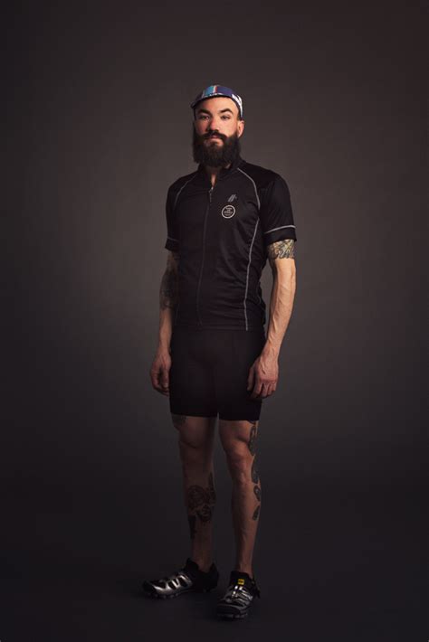 Thomas Dagg Andrew R